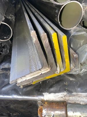 SS 304 Angle Bar on Carousell