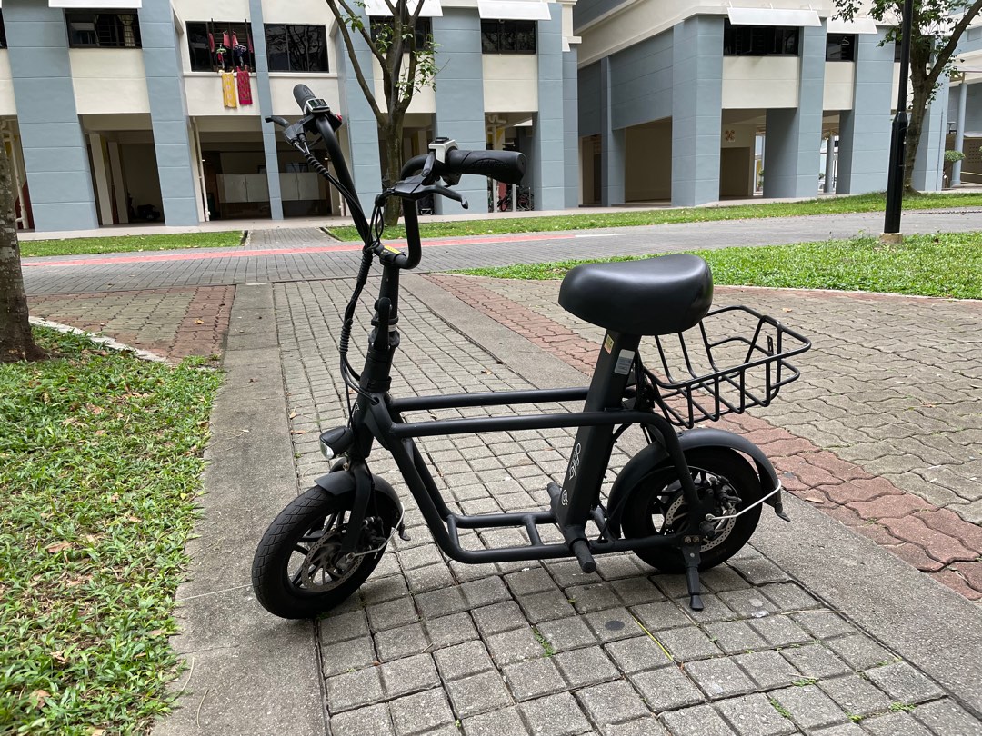 Fiido Q1, Sports Equipment, PMDs, E-Scooters & E-Bikes, E-Scooters & E ...