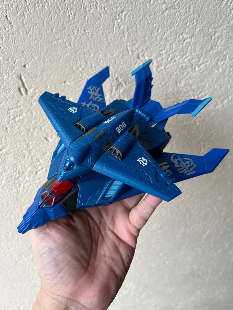 Transformers Exclusive G2 Dreadwing and Smokescreen on Carousell