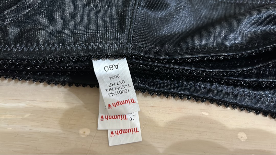 Triumph bra 80A brand new, Women's Fashion, New Undergarments & Loungewear on Carousell