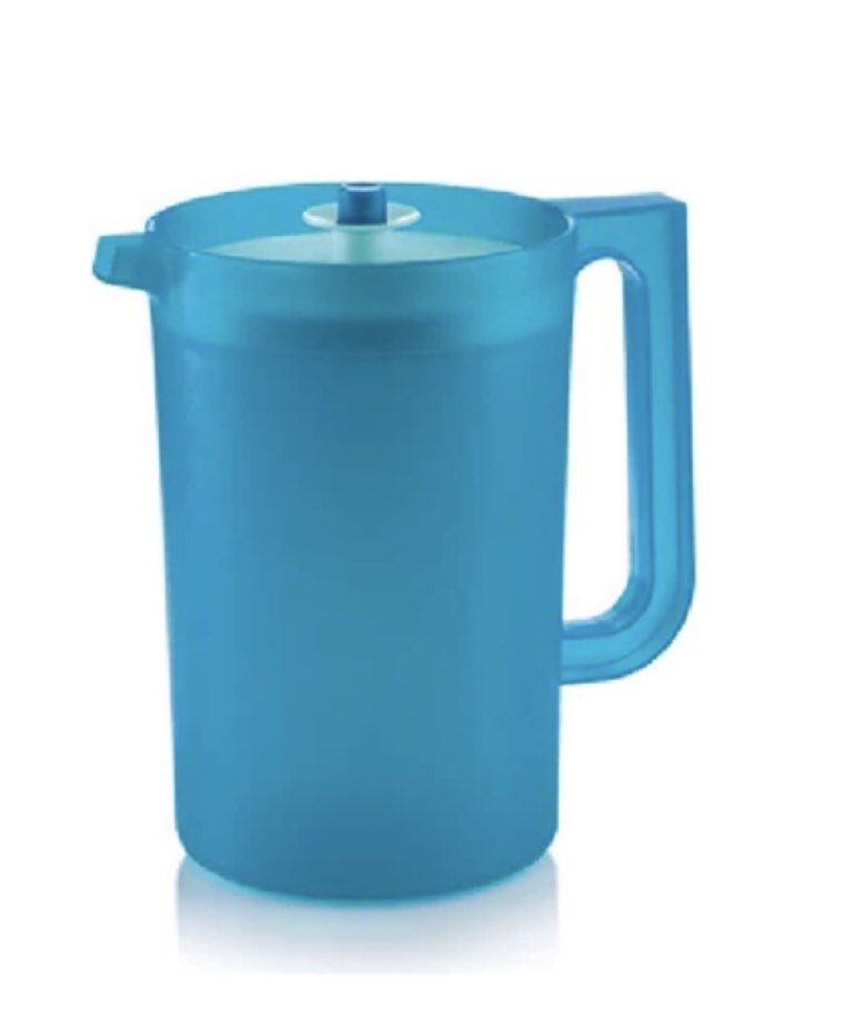 Tupperware Blossom Pitcher 2L, Furniture & Home Living, Kitchenware ...