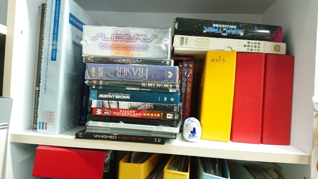 Various Dvd Sets, all TV series, Hobbies & Toys, Music & Media, CDs ...