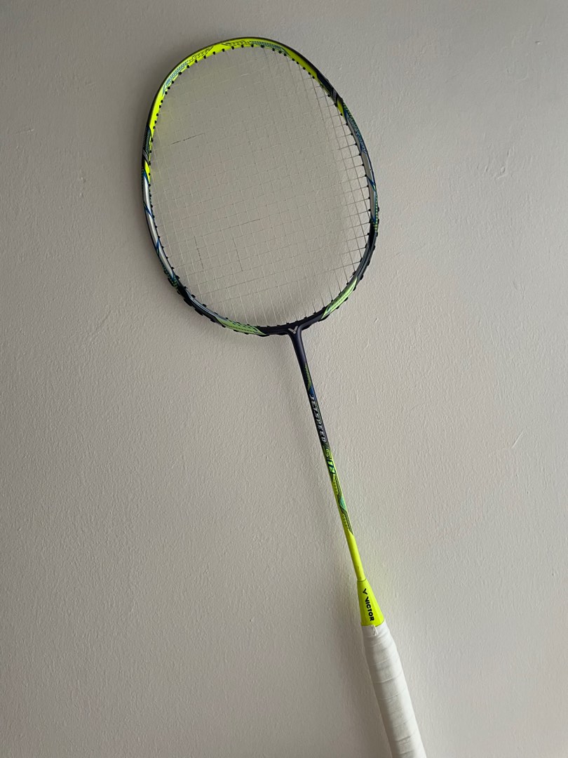 Victor Jetspeed S12 (4UG5), Sports Equipment, Sports & Games, Racket ...