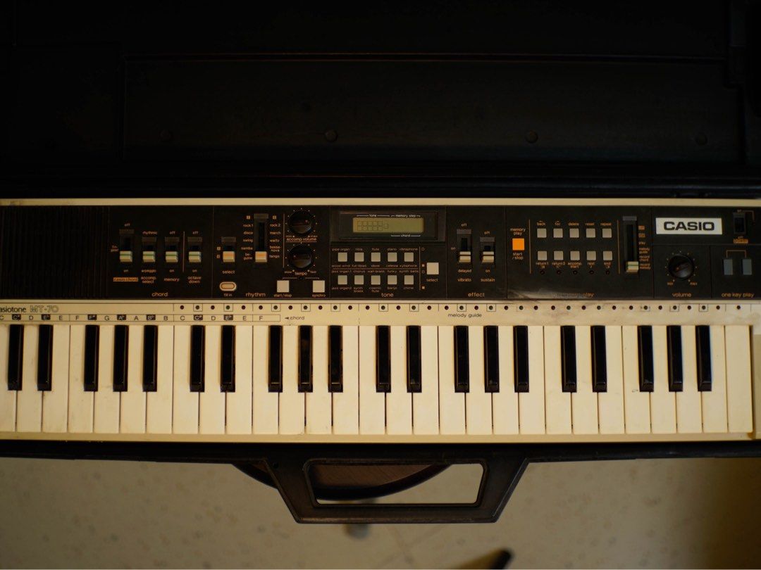 Vintage 1982 Casio MT-70 Sine Wave Keyboard, Hobbies & Toys, Music ...