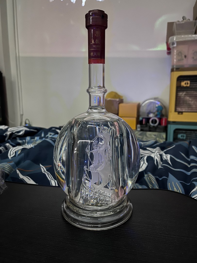 Vintage WuLiangYe 500ml 52% Alcohol, Food & Drinks, Alcoholic Beverages on Carousell