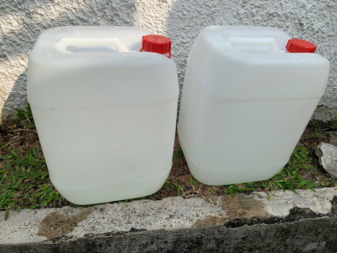 Water Jerry Can 25 litres, Everything Else on Carousell