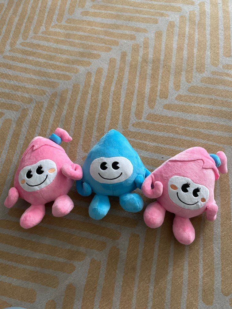 Water Wally & Water Sally plush toy, Hobbies & Toys, Toys & Games on ...