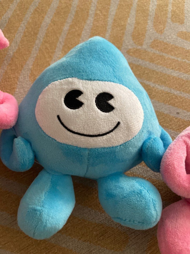 Water Wally & Water Sally plush toy, Hobbies & Toys, Toys & Games on ...