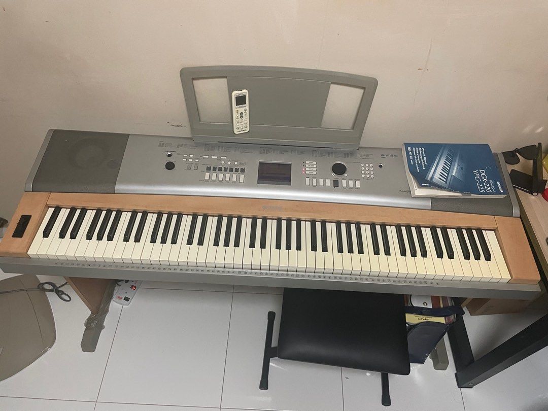 Yamaha 88 keys keyboard, Hobbies & Toys, Music & Media, Musical Instruments on Carousell