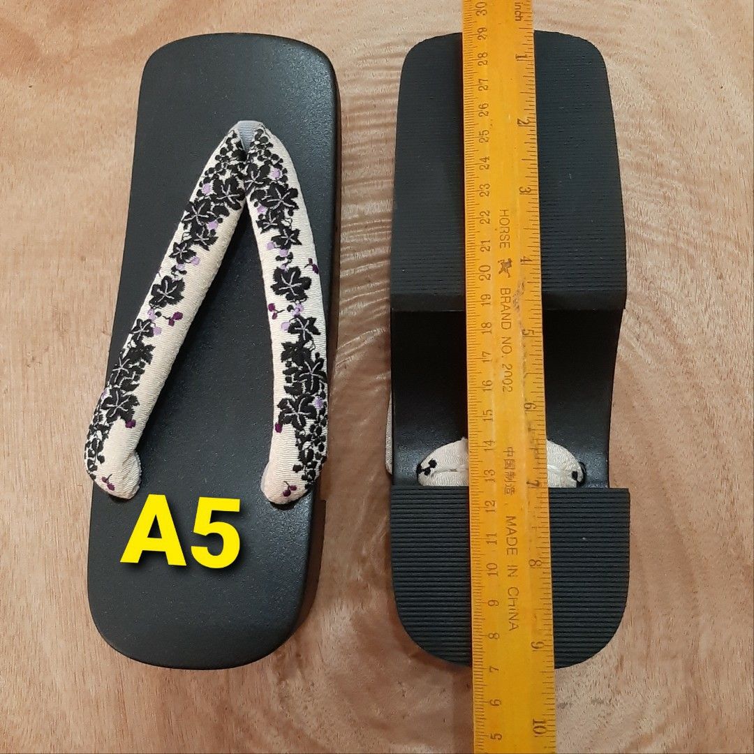 Zori and Geta Japanese slipper, Babies & Kids, Babies & Kids Fashion on ...