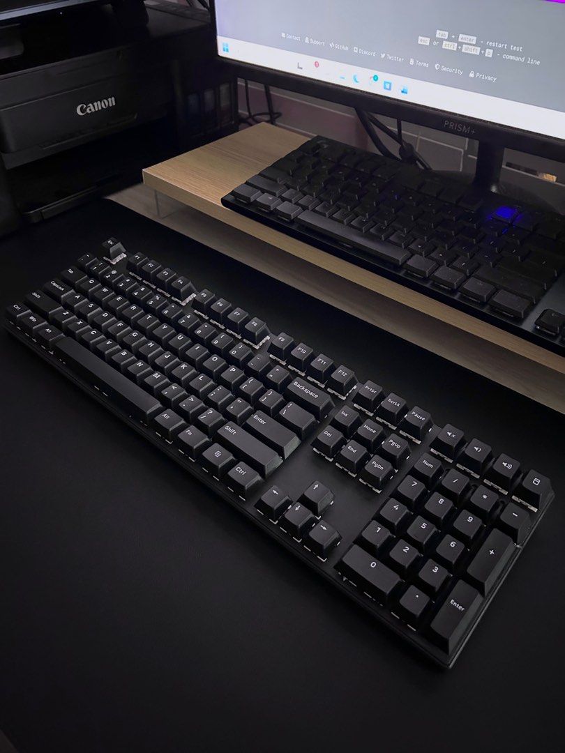 100% 108% Full Sized Keyboard (WOB Black Full Keycaps), Computers ...