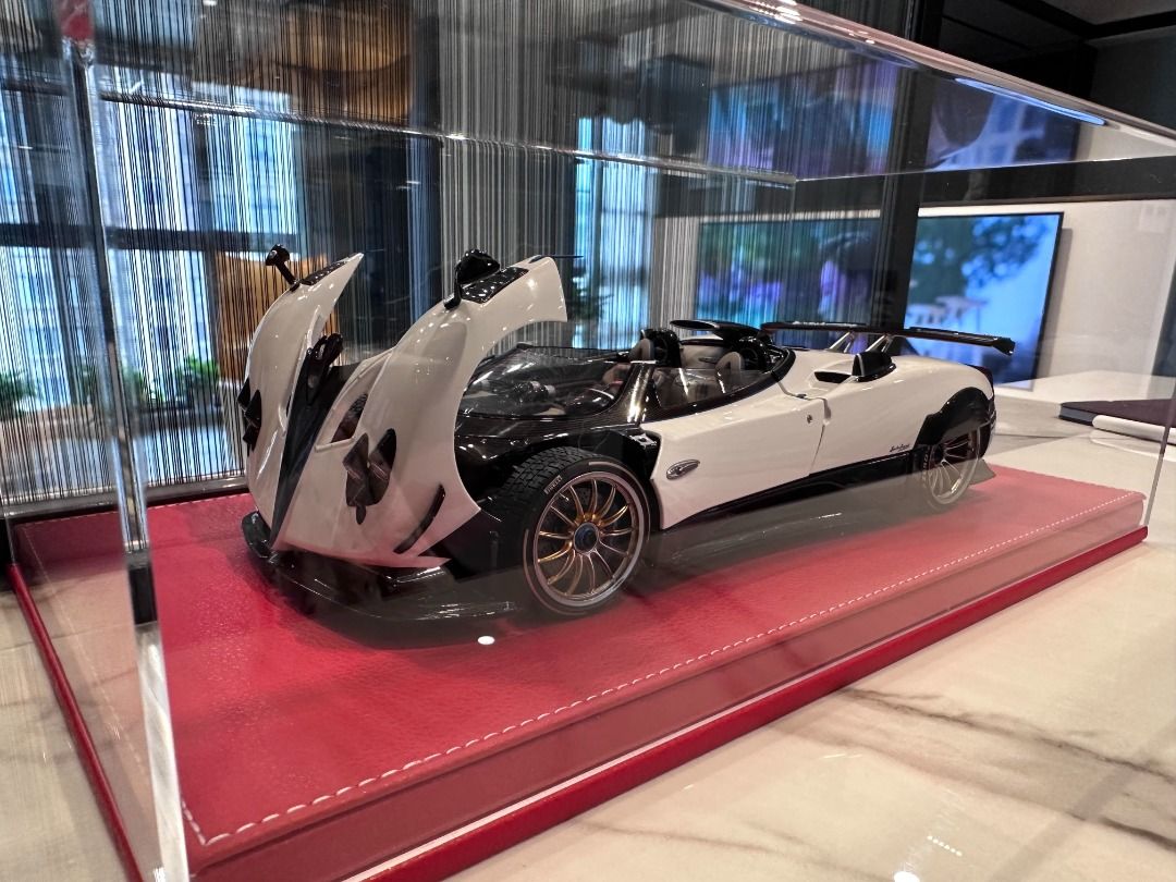 1/18 Cars Acrylic Display Case with Premium Base + Optional LED ...