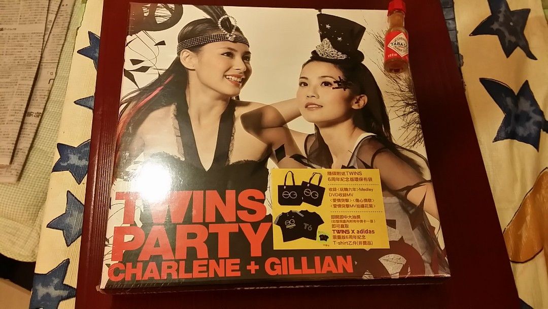 全新未拆 TWINS PARTY CD + DVD SA 嬌, 其他, 其他 - Carousell