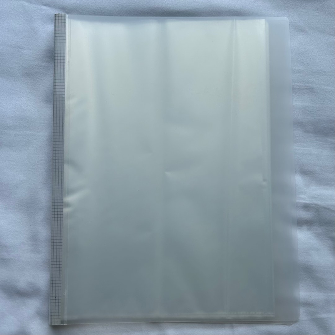 A4 clear book insert folder, 興趣及遊戲, 手作＆自家設計, 文具 - Carousell