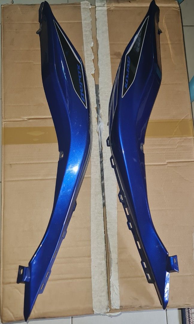 Aerox/Nvx v1 Side Panel Blue(From blue/sliver set), Motorcycles ...