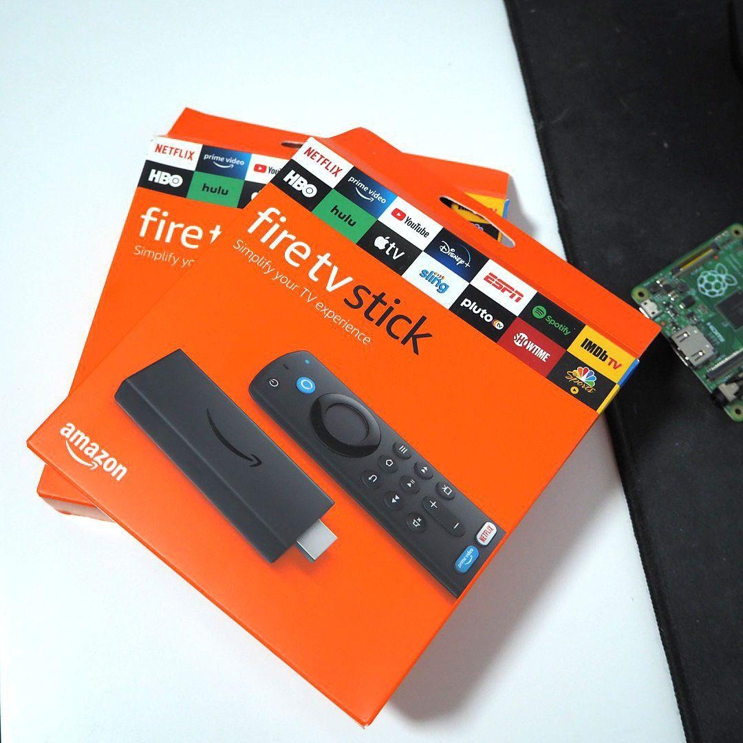 Amazon 3rd Gen Fire TV Stick Media Streaming Device Console, TV & Home ...