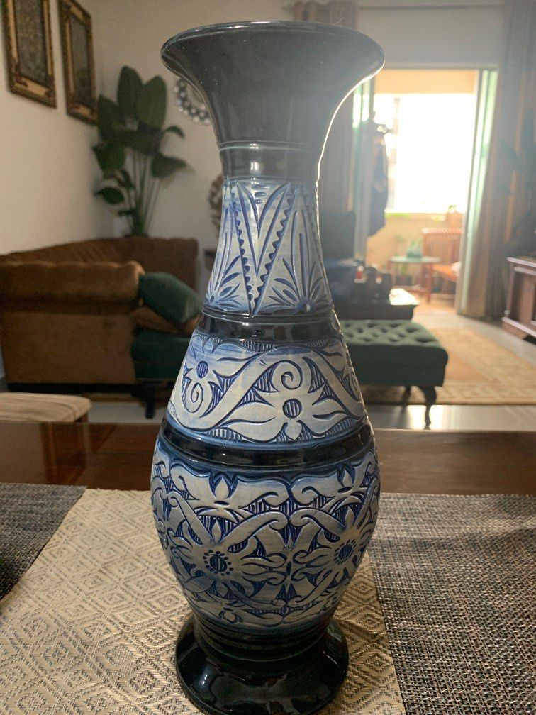 Antique Vase / Pasu Sarawak Antik, Furniture & Home Living, Furniture ...