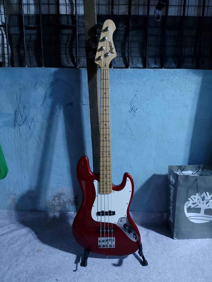 Aspire Bass Guitar Hobbies And Toys Music And Media Musical Instruments On Carousell