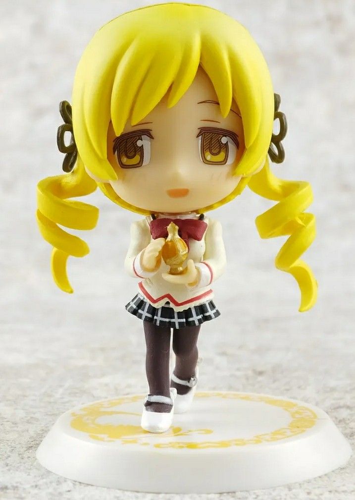 tomoe chibi figure
