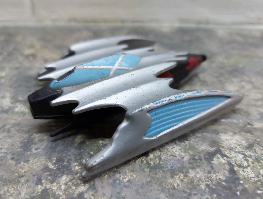 BATPLANE - 1997 Hasbro DC Comics BATMAN 1:64 Diecast Series, Hobbies ...