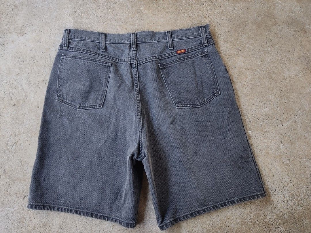 BLACK WASHED JORTS, Men's Fashion, Bottoms, Shorts on Carousell