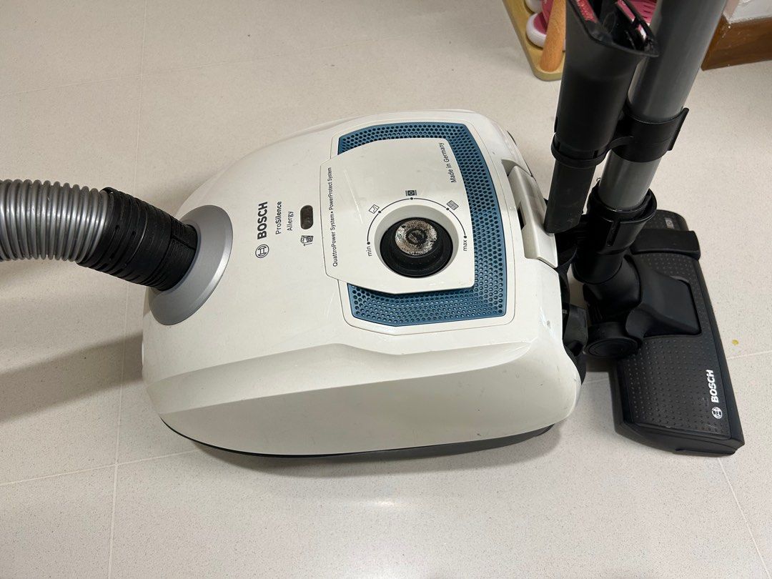 Bosch prosilence vacuum cleaner 700W, TV & Home Appliances, Vacuum ...