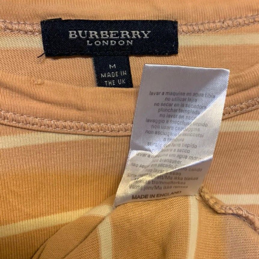 Burberry Kaos Panjang, Fesyen Pria, Pakaian , Atasan di Carousell