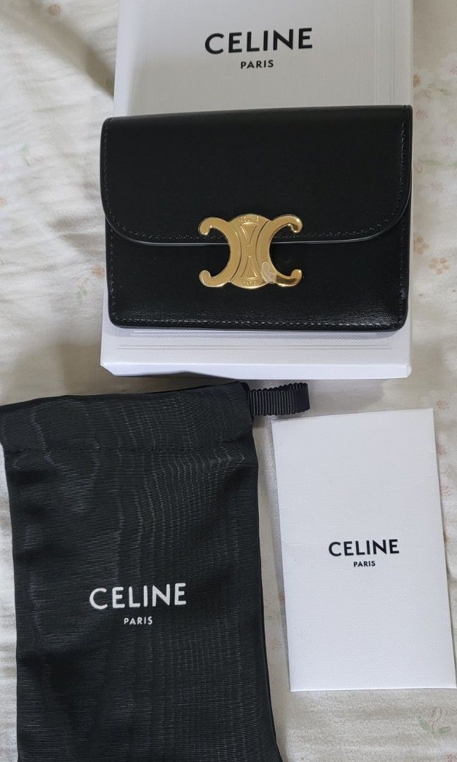 CARD HOLDER WITH FLAP TRIOMPHE IN SHINY CALFSKIN BLACK, Luxury, Bags & Wallets on Carousell