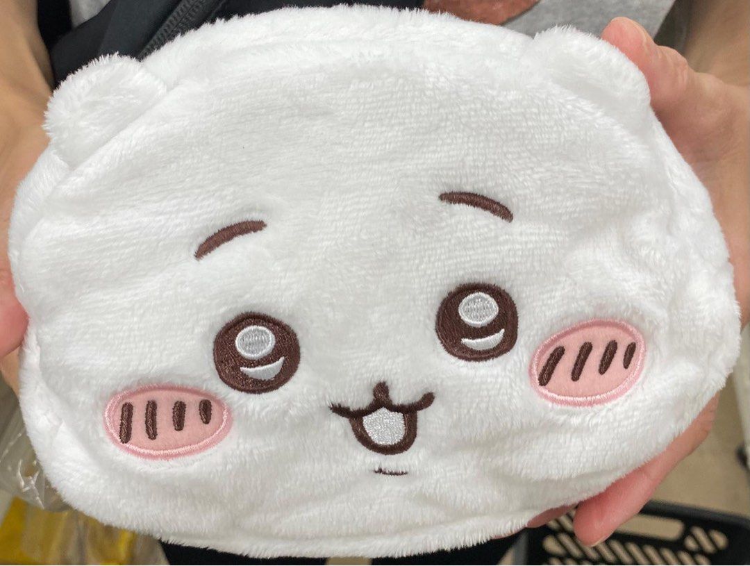 Chiikawa, 女裝, 手袋及銀包, 長銀包 - Carousell