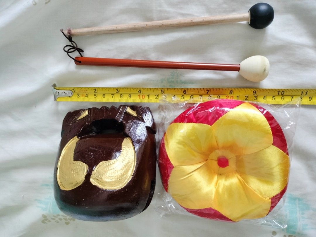 Chinese wooden temple block. prayer instrument. muyu mokugyo 佛教乐器木鱼 ...