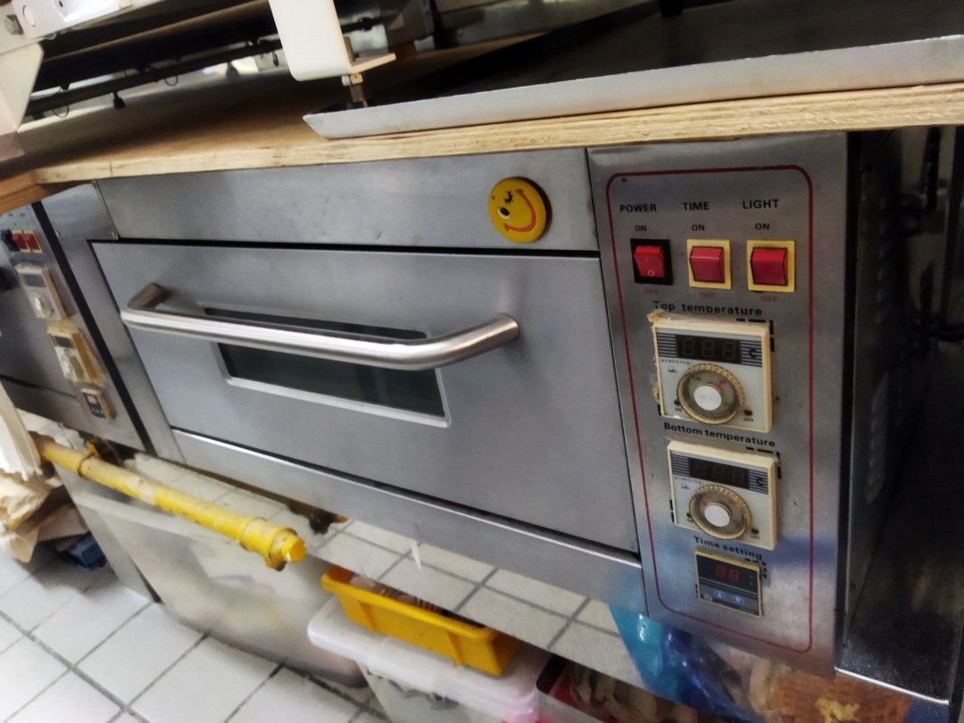 Commercial small oven, TV & Home Appliances, Kitchen Appliances, Ovens ...