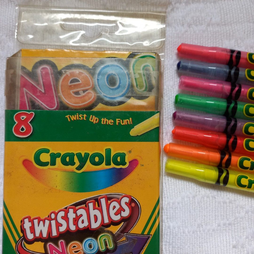 CRAYOLA 8 Twistables Neon, Hobbies & Toys, Stationary & Craft ...