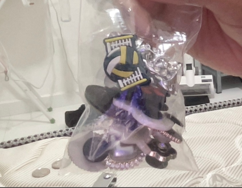 crocs fidget add ons, Hobbies & Toys, Toys & Games on Carousell