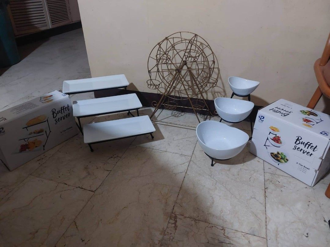 Cupcake Carousel, buffet server, Furniture & Home Living, Kitchenware ...