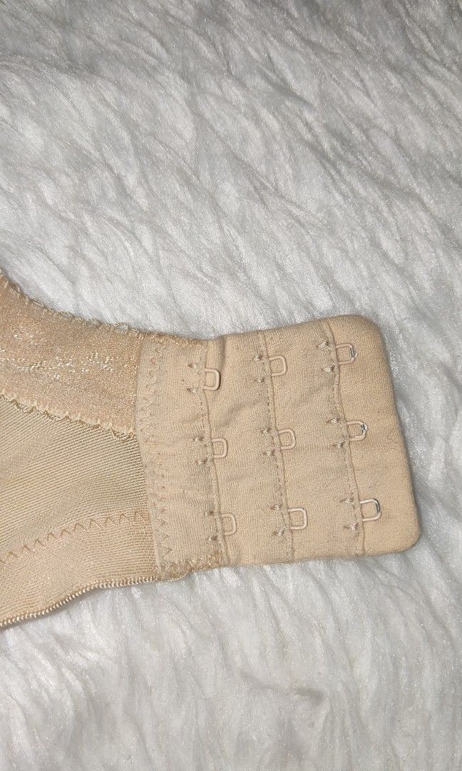 Elomi plus size bra 40g to 42 e on Carousell