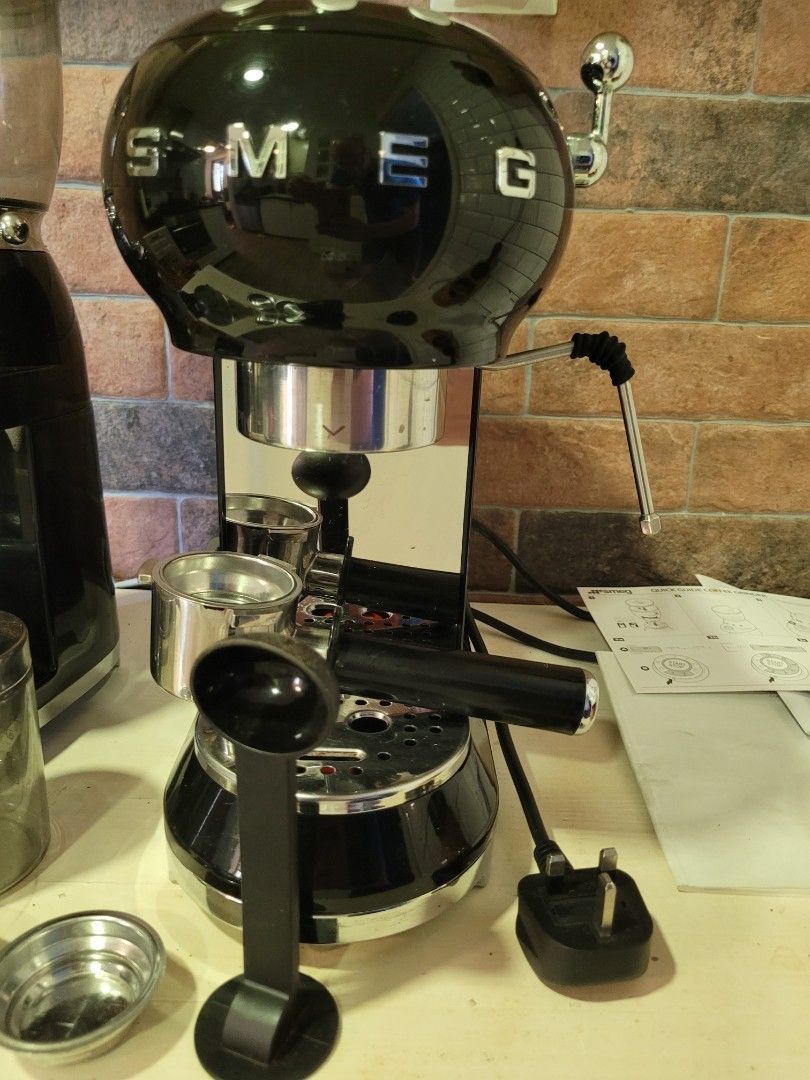 Espresso machine SMEG, TV & Home Appliances, Kitchen Appliances, Coffee ...