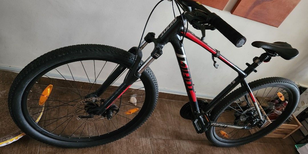 Giant ATX, Sports Equipment, Bicycles & Parts, Bicycles on Carousell
