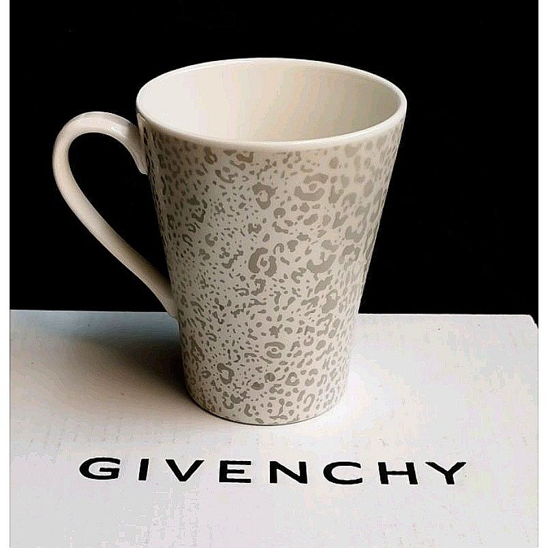 Givenchy Paris GB91-17 Pair of Mug & Square Glass Plate in Original Box ...