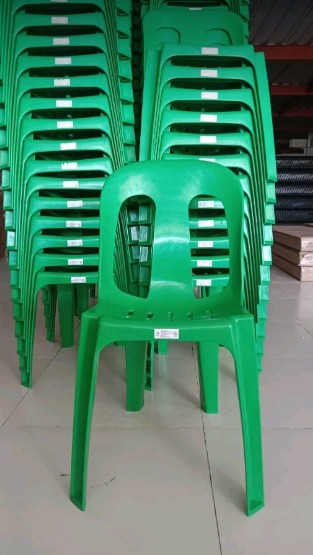 GREEN PEARL WAVE MONOBLOCK CHAIRS, Furniture & Home Living, Furniture ...