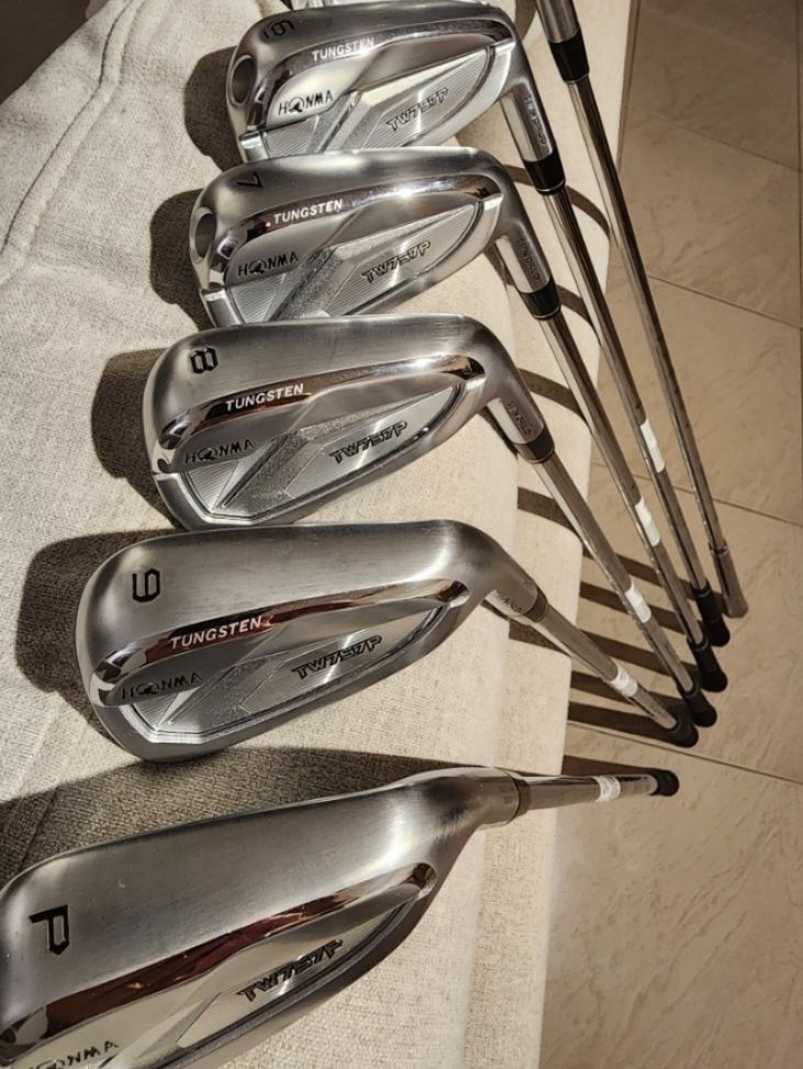 Honma 757P Irons, Sports Equipment, Sports & Games, Golf on Carousell