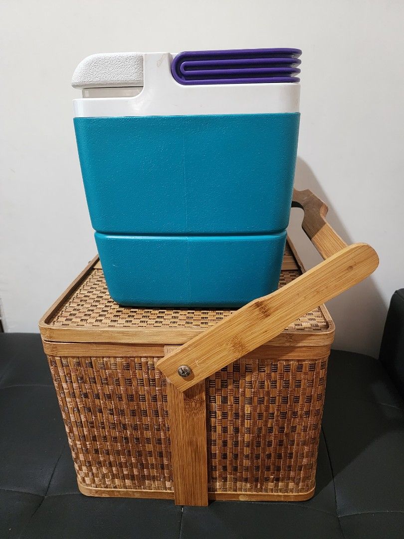 Igloo Cooler Box + Picnic Basket (Bundle), Furniture & Home Living ...