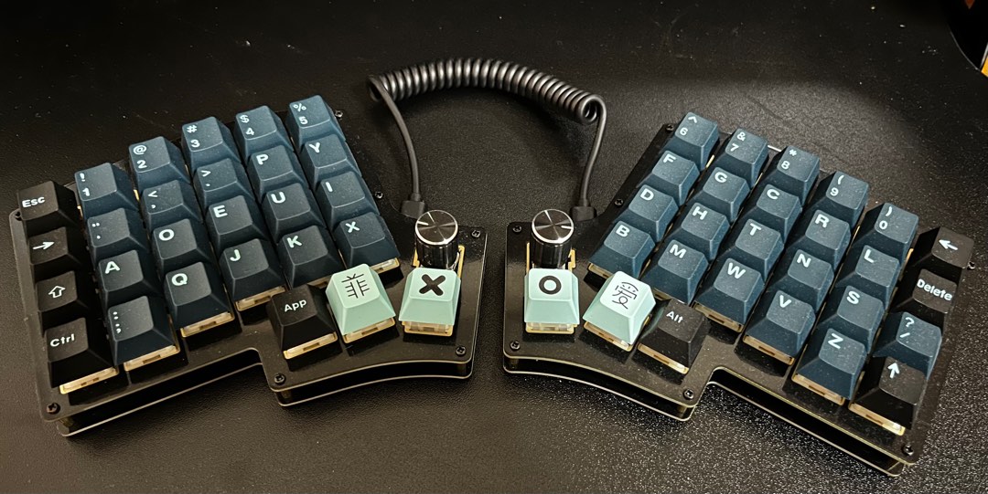 Iris Split Keyboard (rev 7), Computers & Tech, Parts & Accessories ...