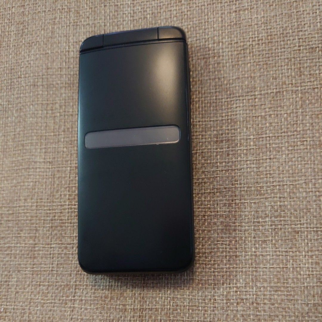 Japanese keitai flip phone (Au KYF39), Mobile Phones & Gadgets, Mobile ...