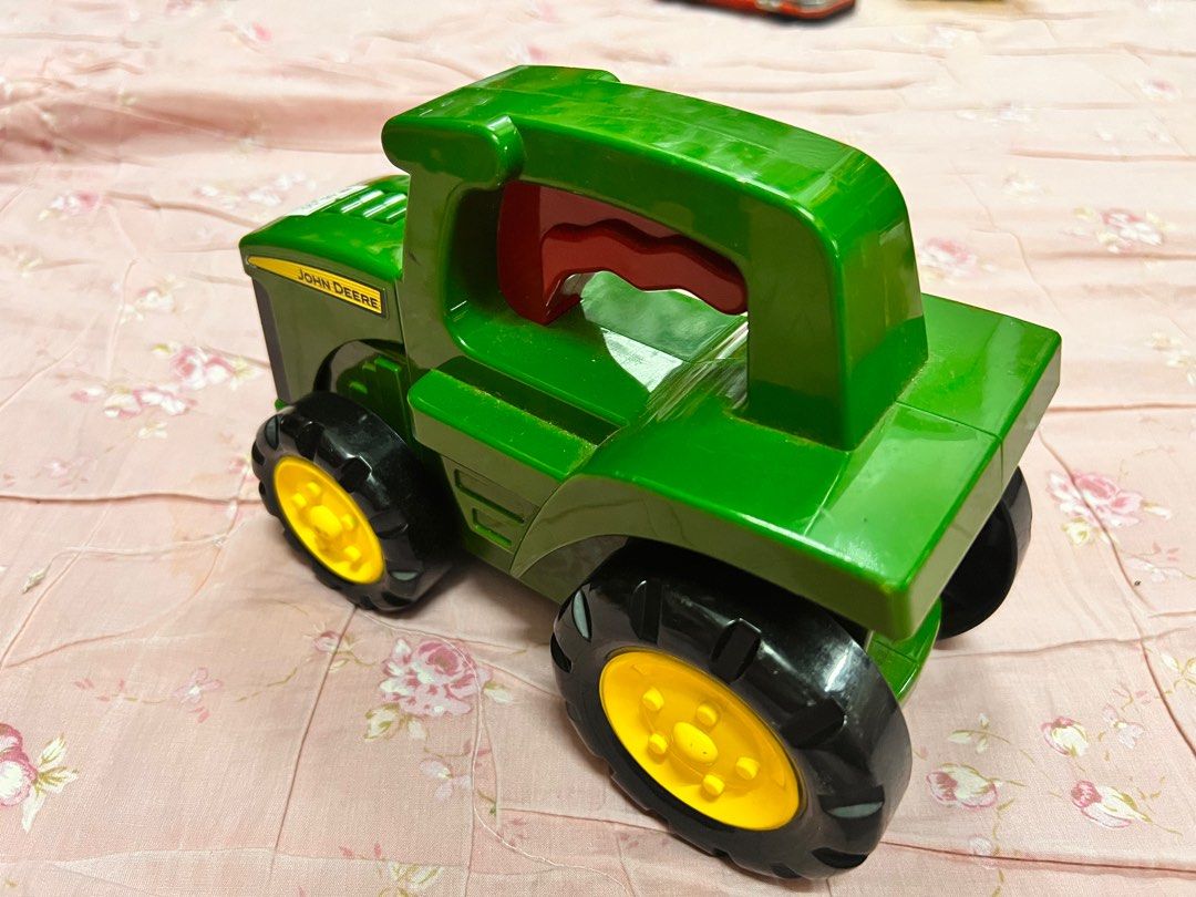 John Deere Child's Flashlight Tractor, Hobbies & Toys, Toys & Games on ...
