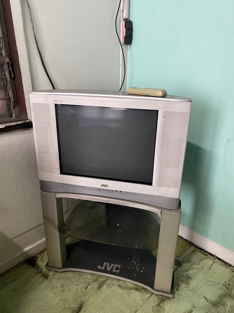 Jvc 12’ flat tv on Carousell