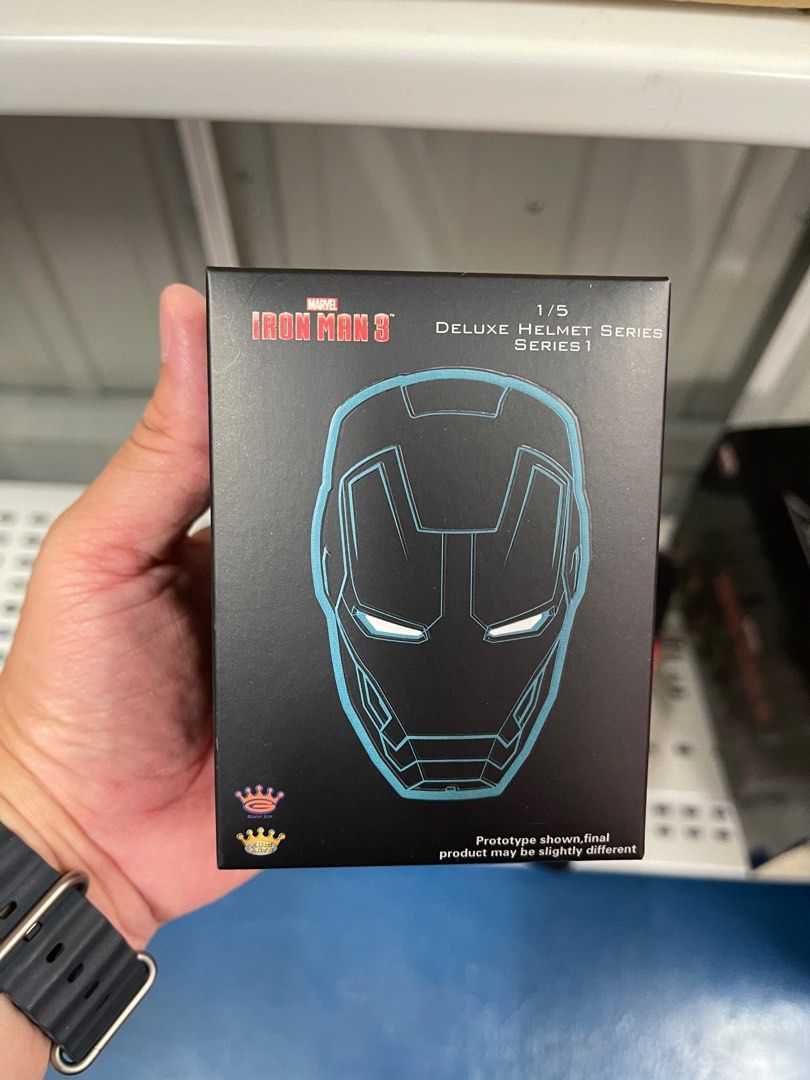 King Arts - Ironman 1/5th scale bust + display cases MISB, Hobbies ...