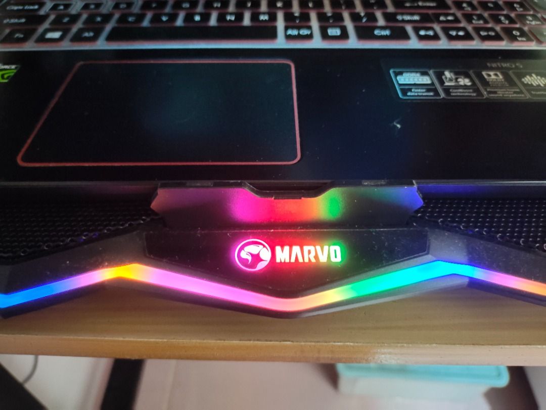 Laptop Cooling Stand | Marvo FN-40 on Carousell