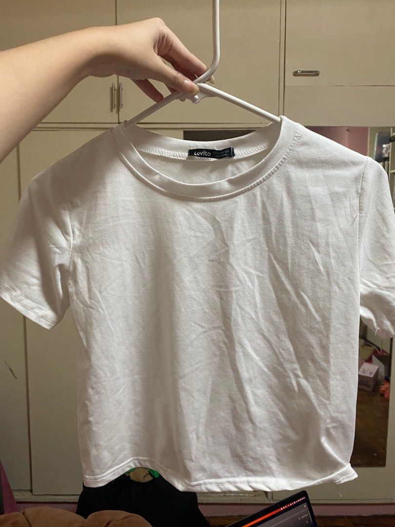 Lovito white boxy shirt on Carousell