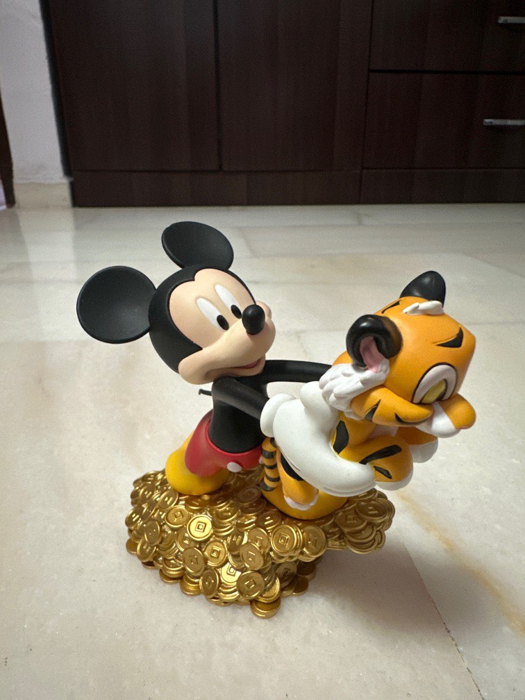 Mickey with tiger, Hobbies & Toys, Memorabilia & Collectibles, Vintage ...