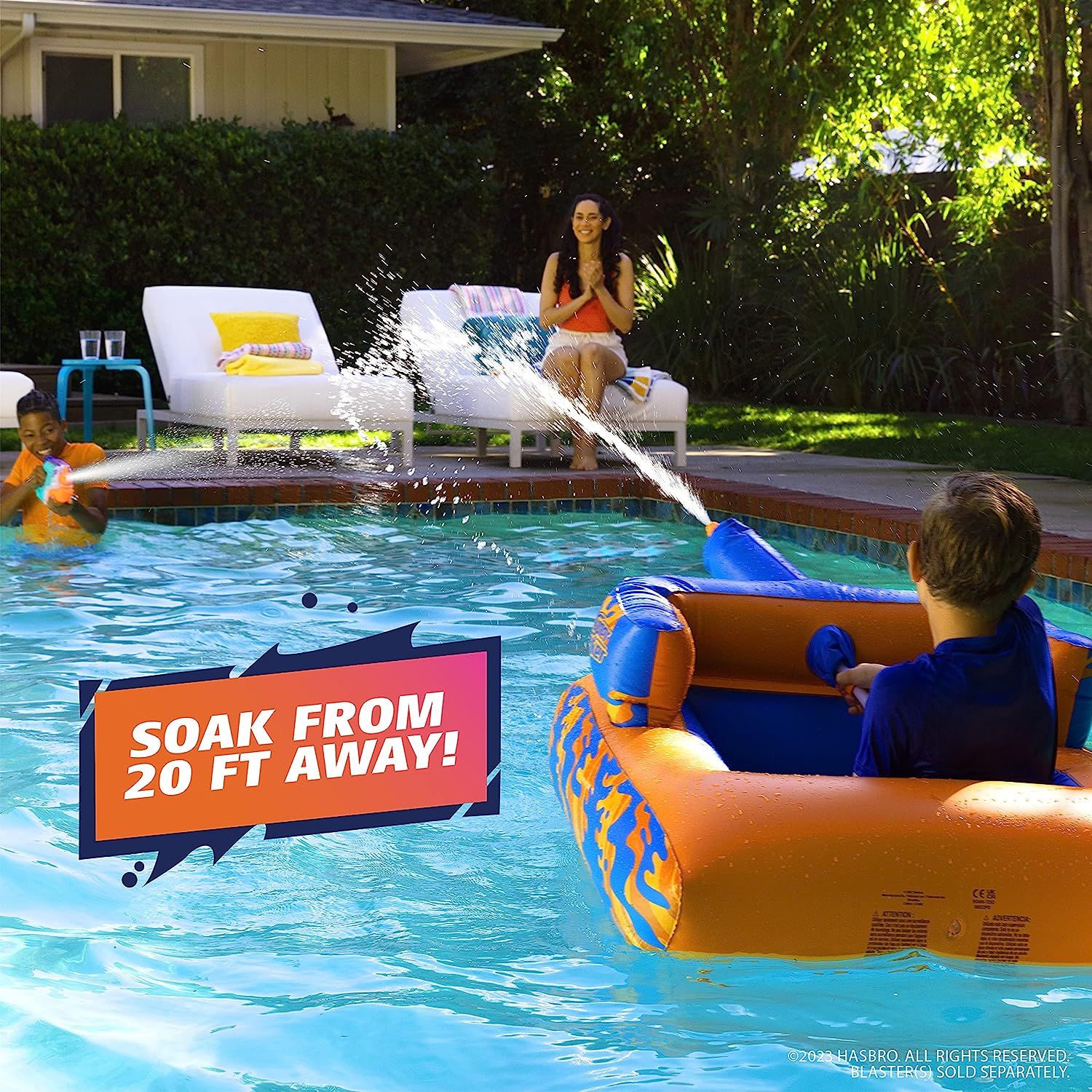 NERF Super Soaker Megaforce Battle Tank (Inflatable Pool Tank), Hobbies ...